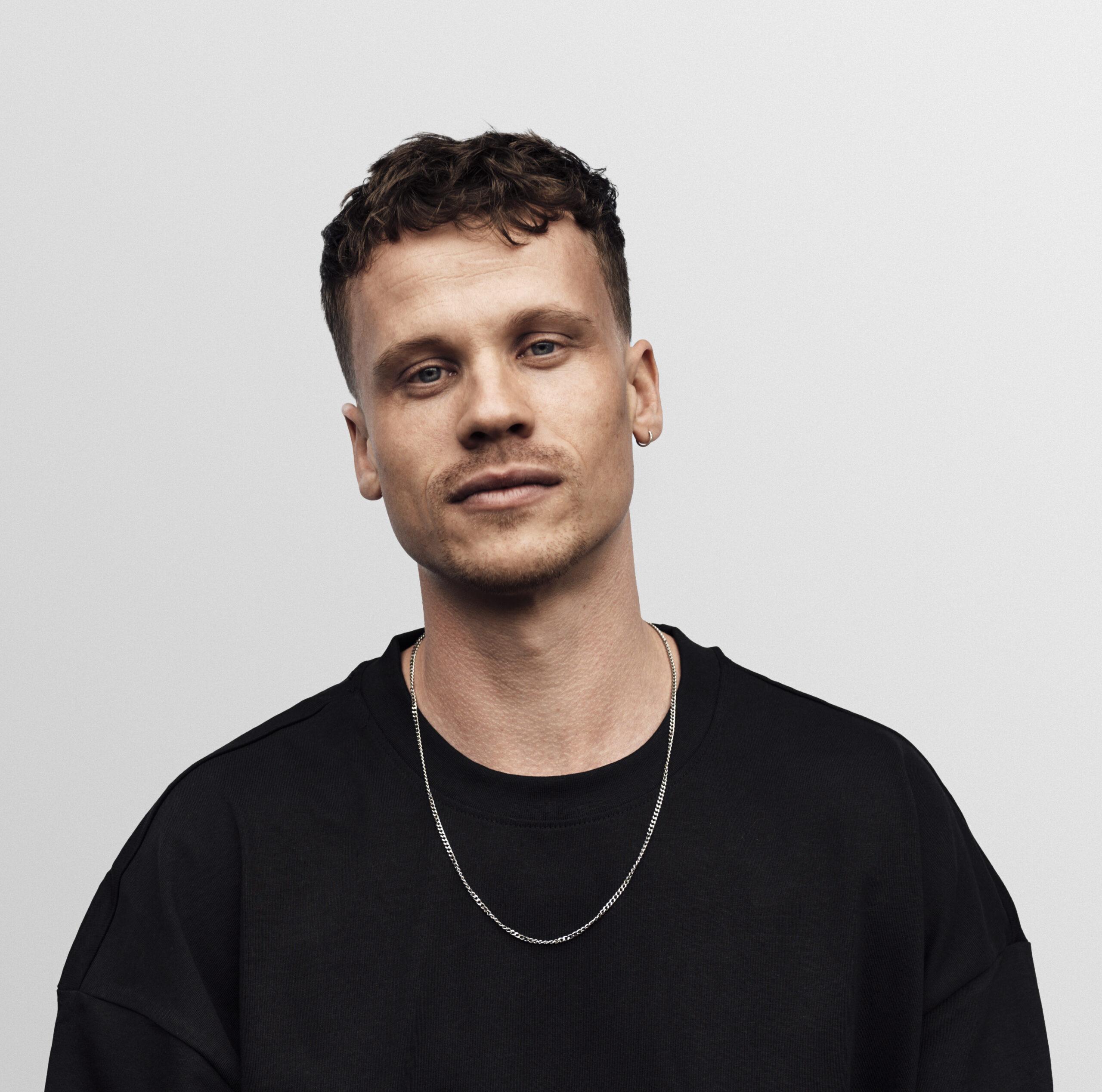 Maddix - Anna Agency